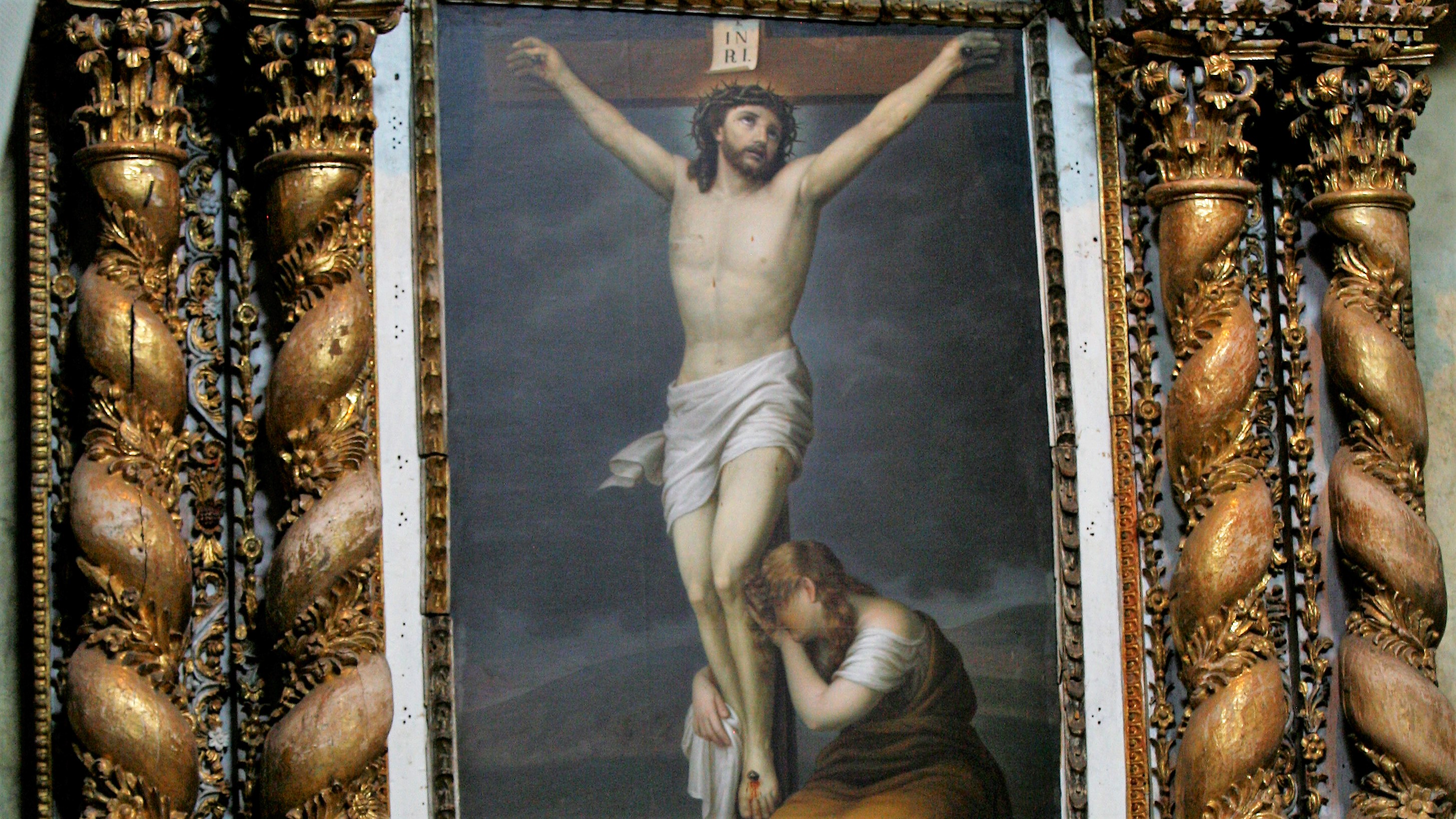 The History of the Blinking Eyes in Quito, Ecuador (3) | St. Thomas ...